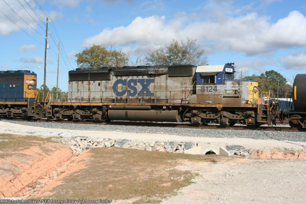 CSX 8124